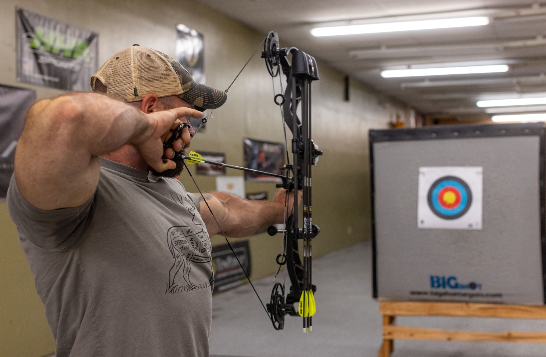 Indoor Archery Range – Extreme Outfitters